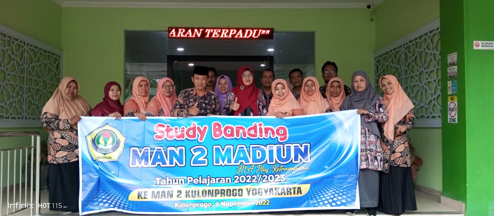 MAN 2 Madiun Studi Banding di MAN 2 Kulon Progo - MAN 2 KULON PROGO