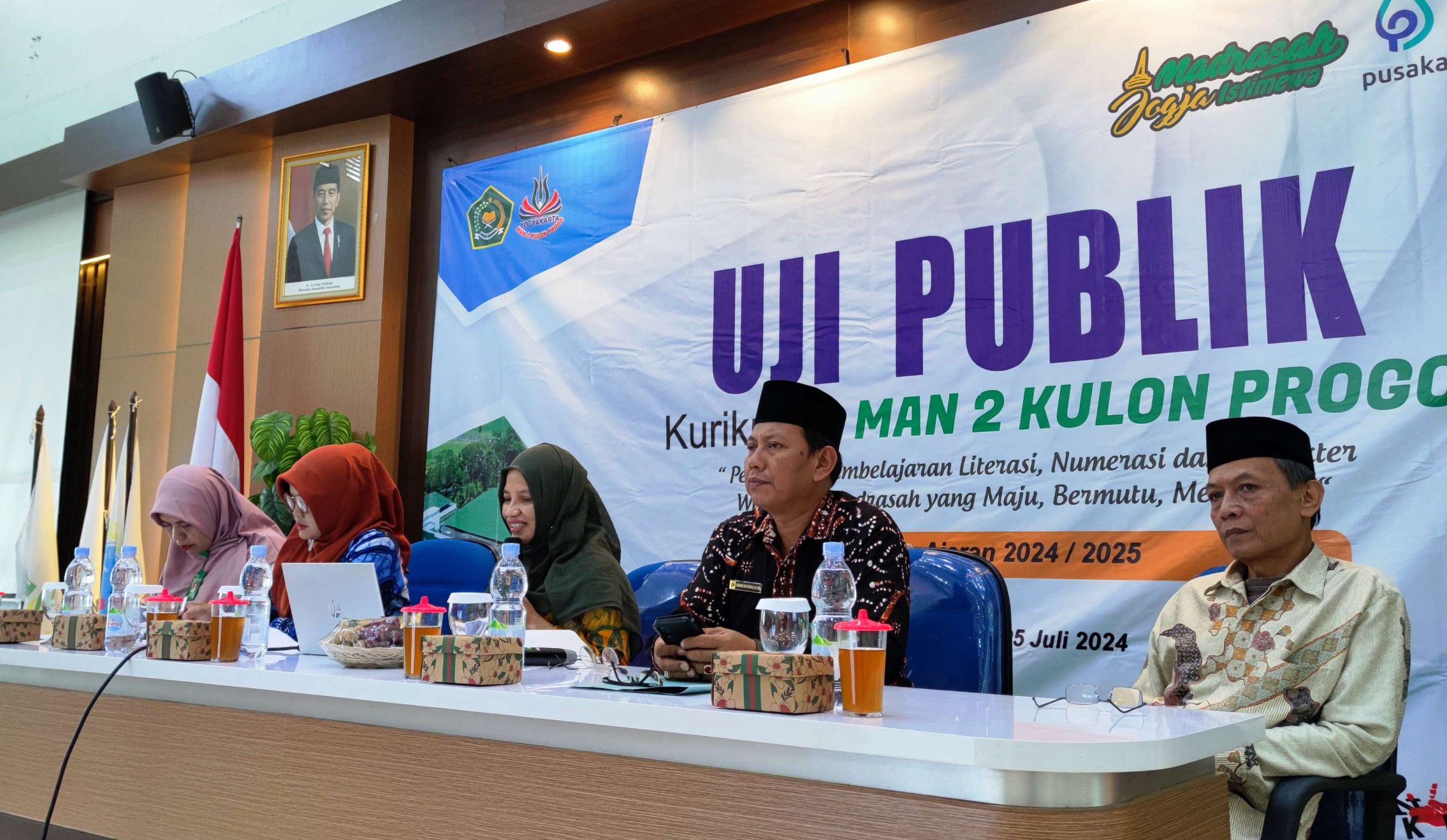 Sub Koordinator Kursis Kanwil Kemenag DIY Hadiri Uji Publik Kurikulum ...